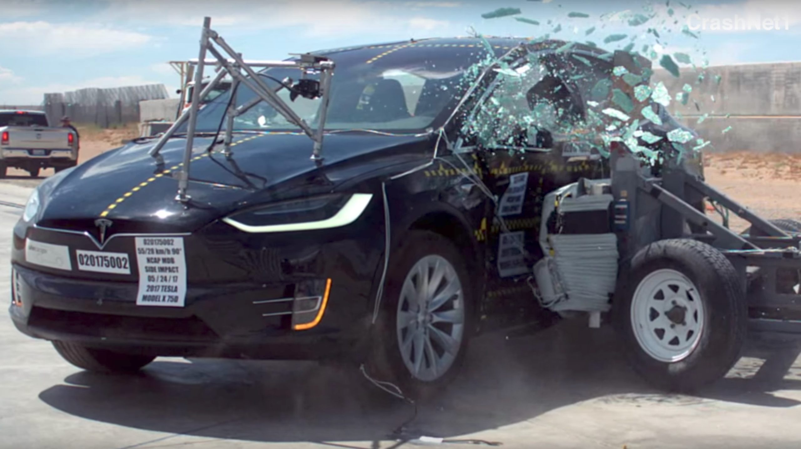 Tesla Model X je najbezpečnejším SUV v histórii crash testov NHTSA