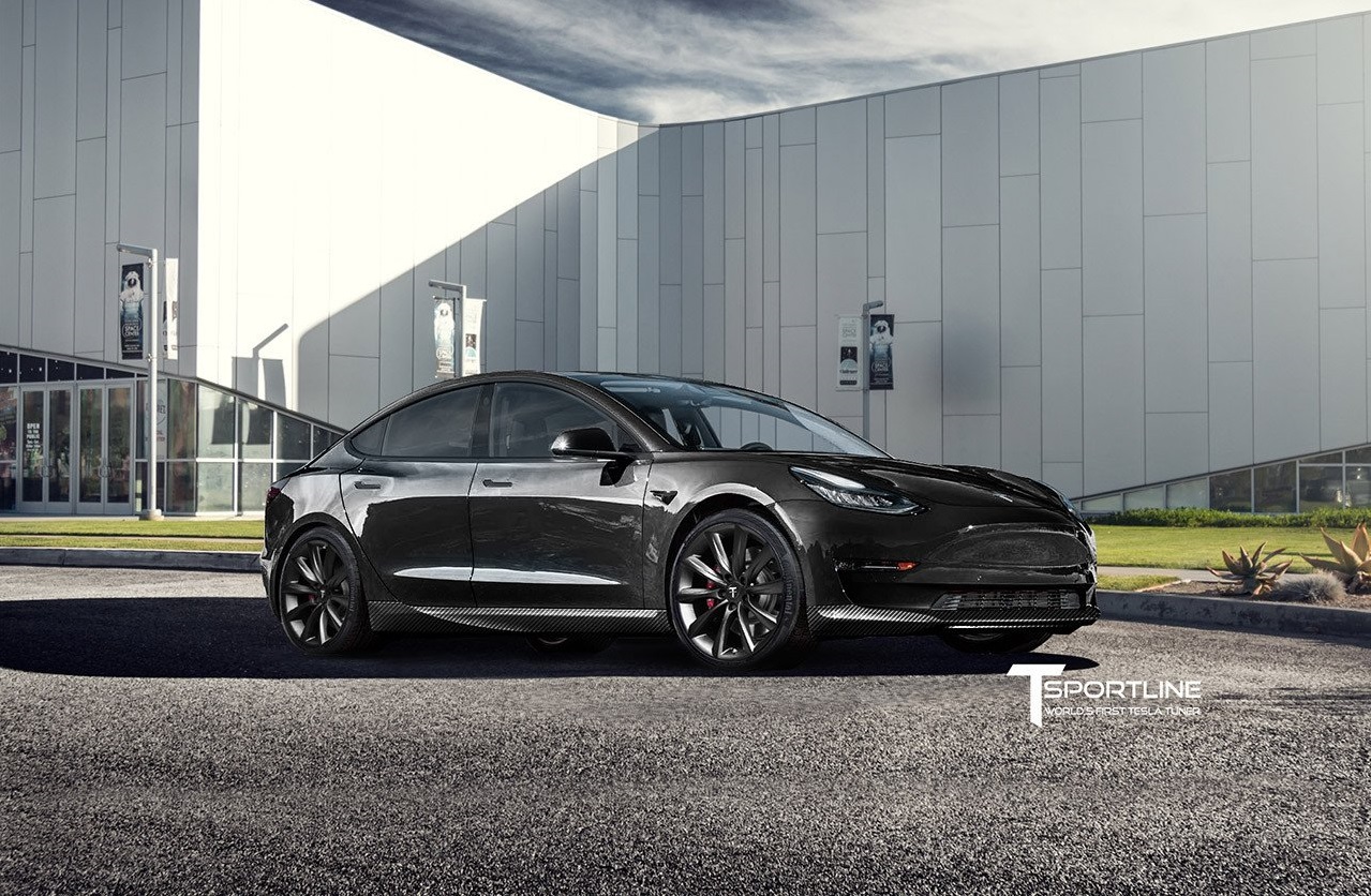 Prvý profesionálny tuning Tesly Model 3. Čierna ovca alebo čierna perla?