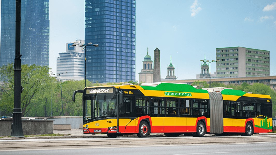 Varšava vykonala najväčšiu objednávku na kĺbové elektrobusy v Európe