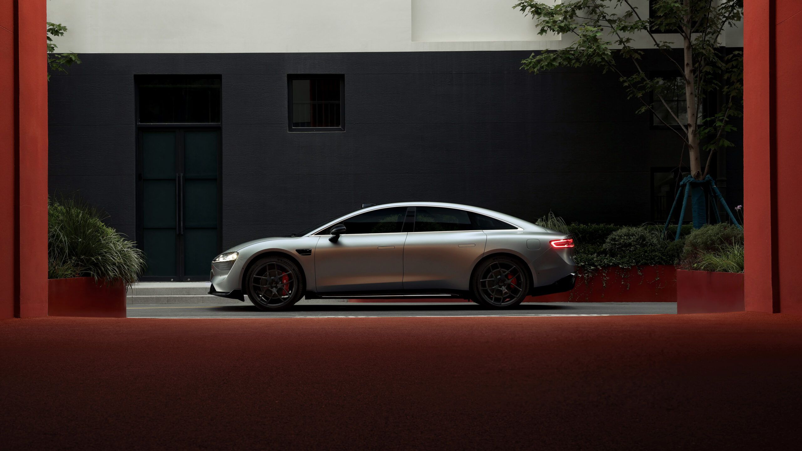 Luxeed S7: Takto vyzerá nový elektromobil, na ktorom pracoval Huawei